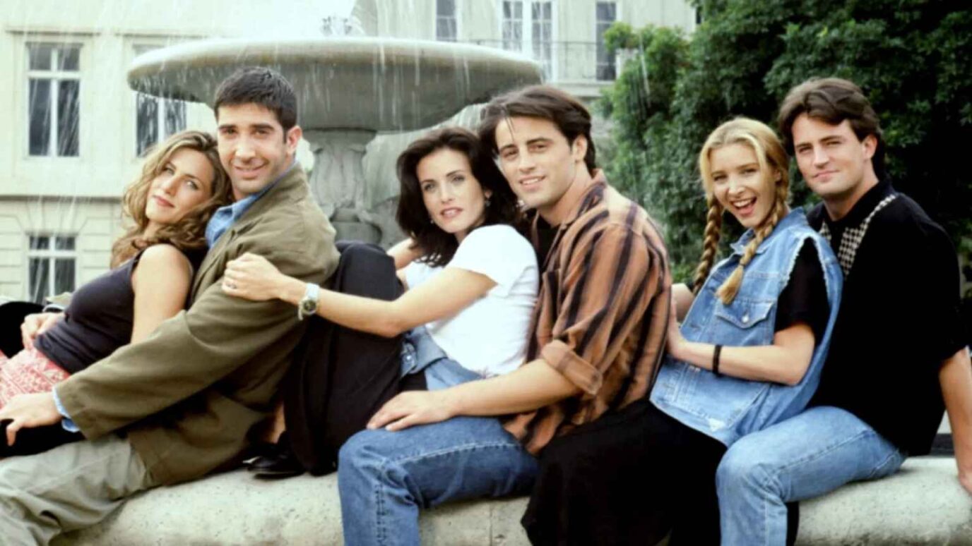 Lisa Kudrow revela rara reunião do elenco de Friends antes de 2021